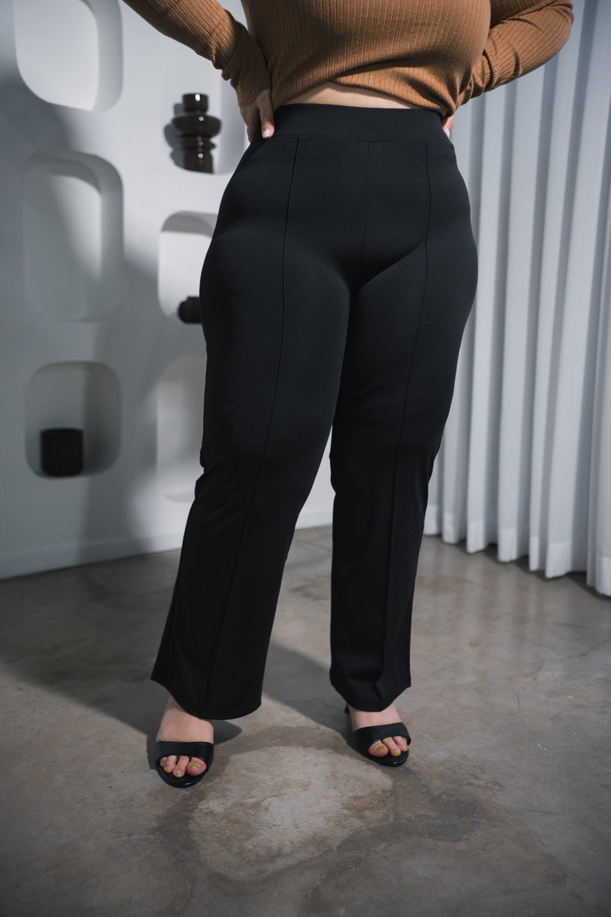 Pantalón Curvy Tipo Yoga Negro Stretch | Colette Curve – COLETTE CURVE