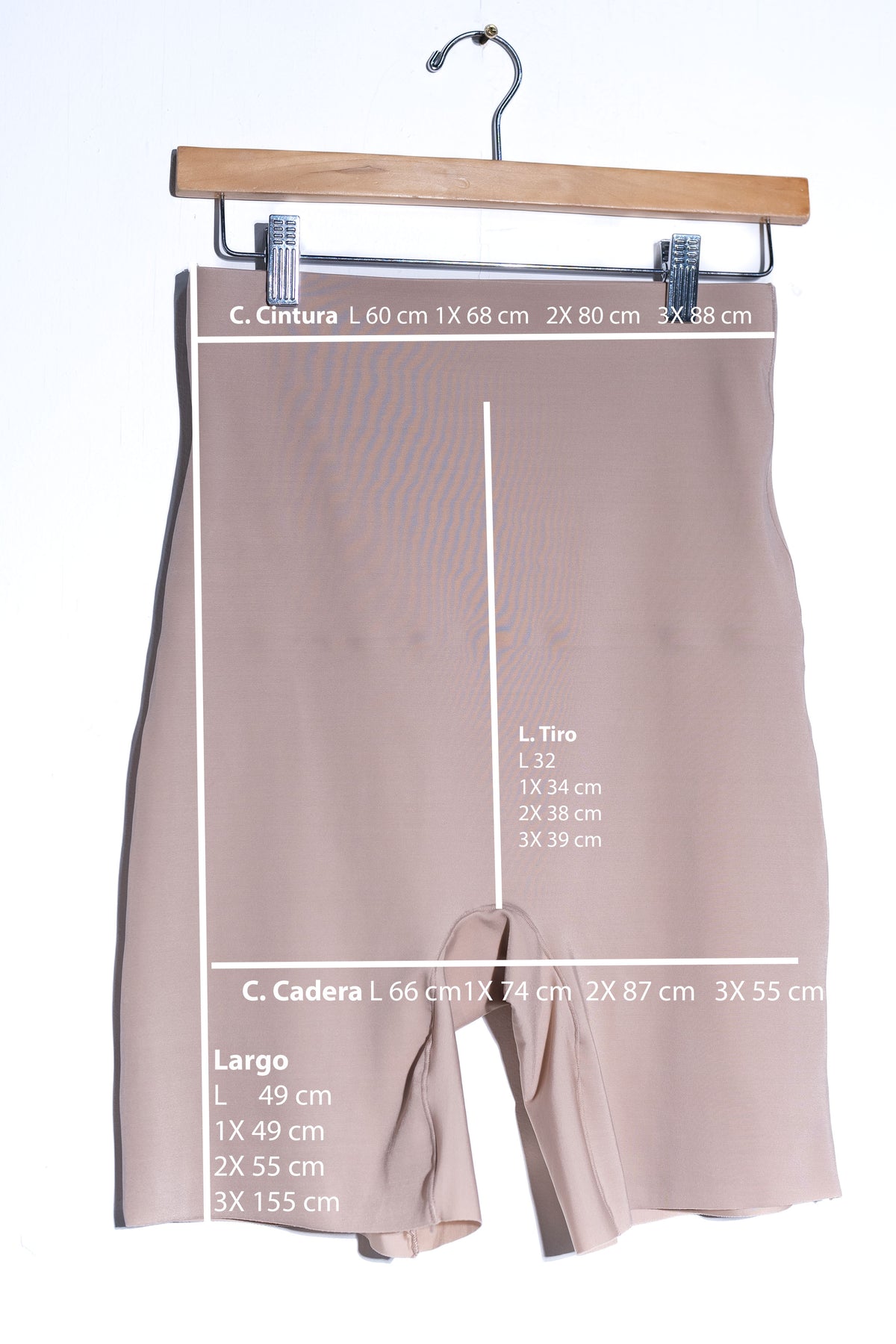 Short Faja S/Costura Beige – COLETTE CURVE