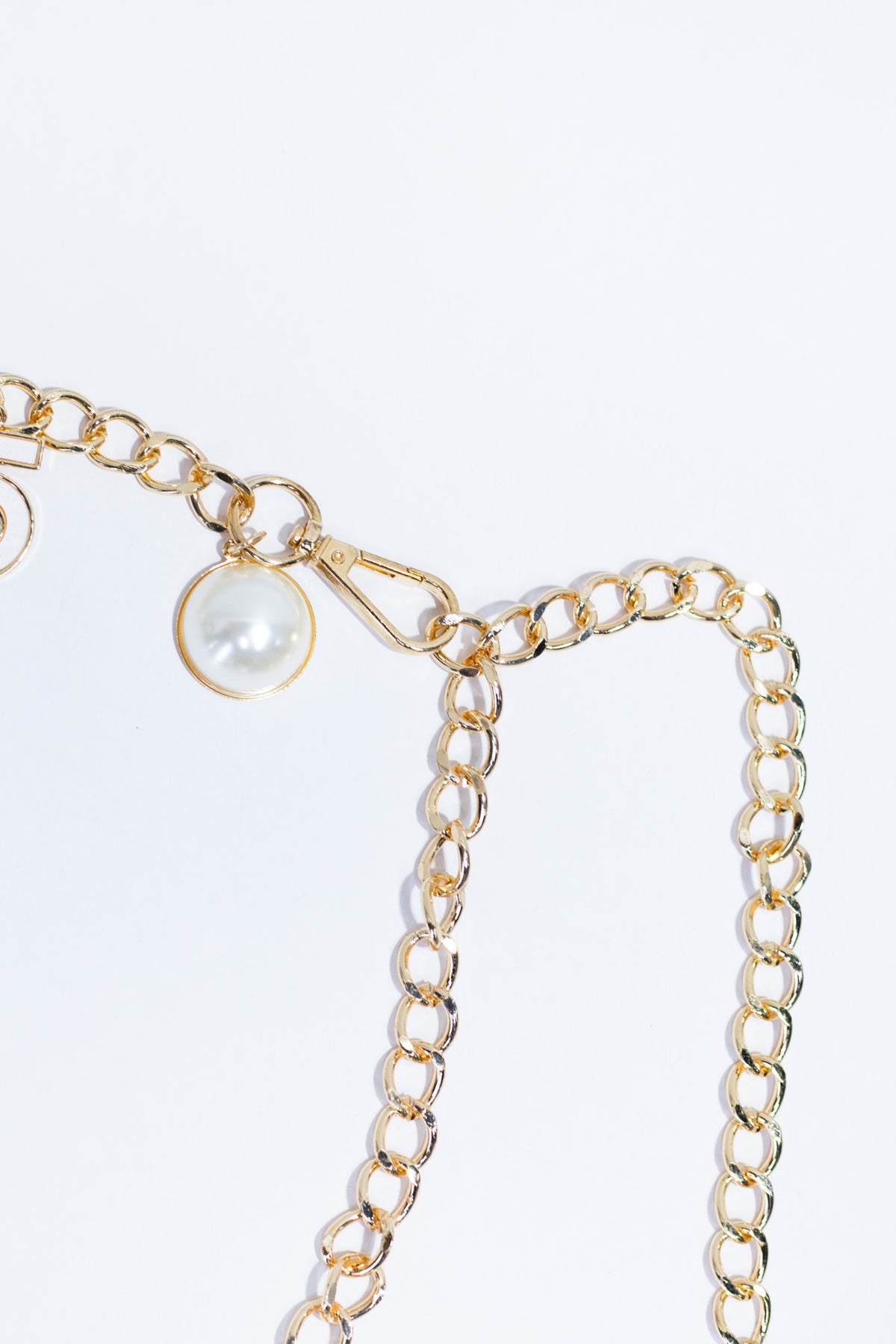 Cinto cadena perla chanel dorado – COLETTE CURVE