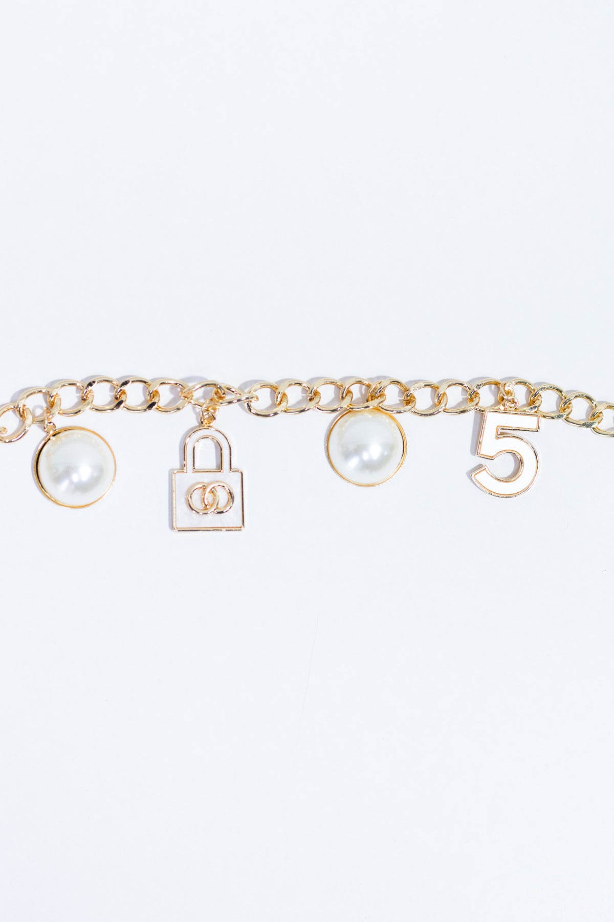 Cinto cadena perla chanel dorado – COLETTE CURVE